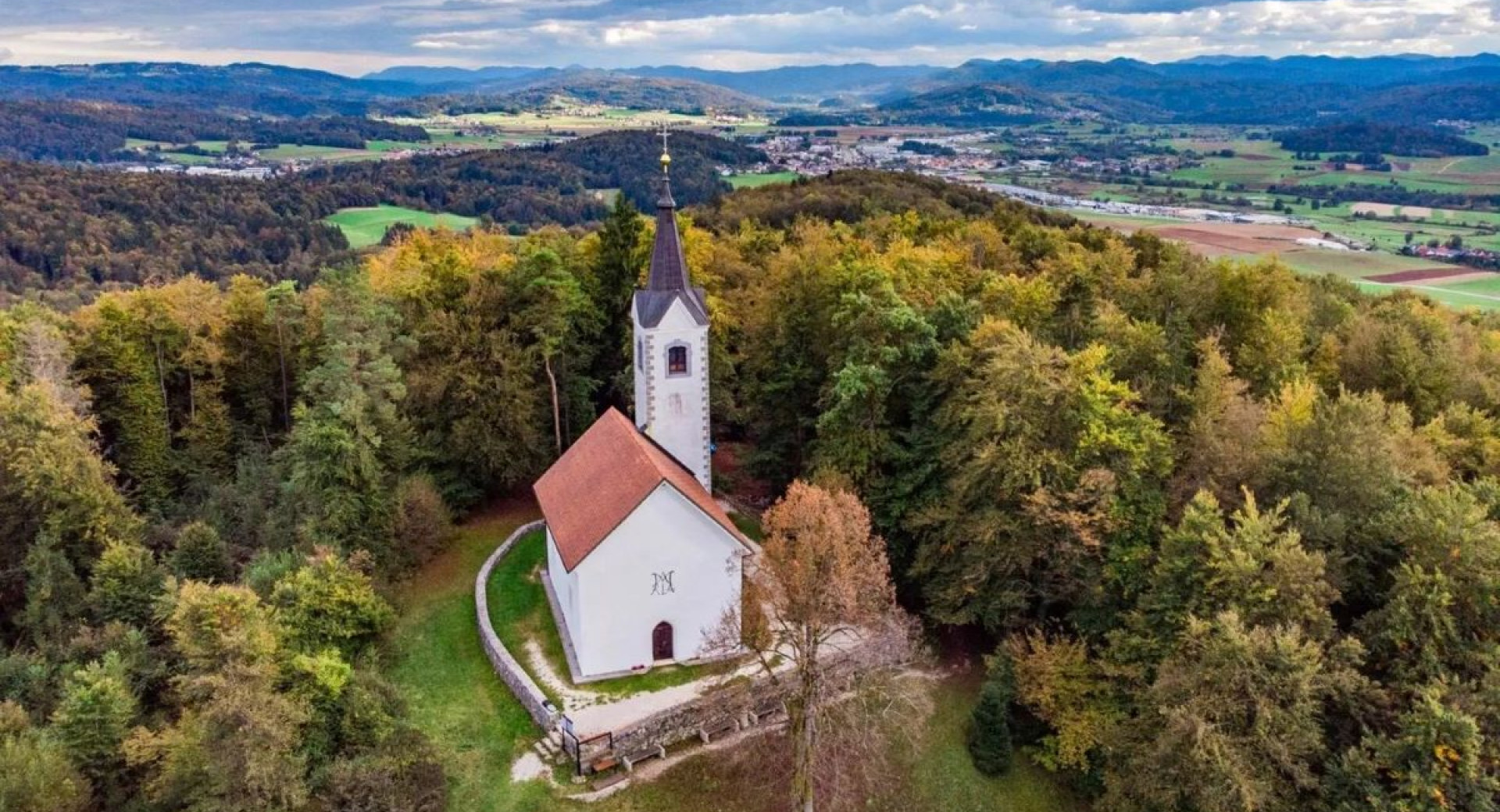 Jakobova pot: Grosuplje (Perovo)–Ljubljana & Visit Ljubljana