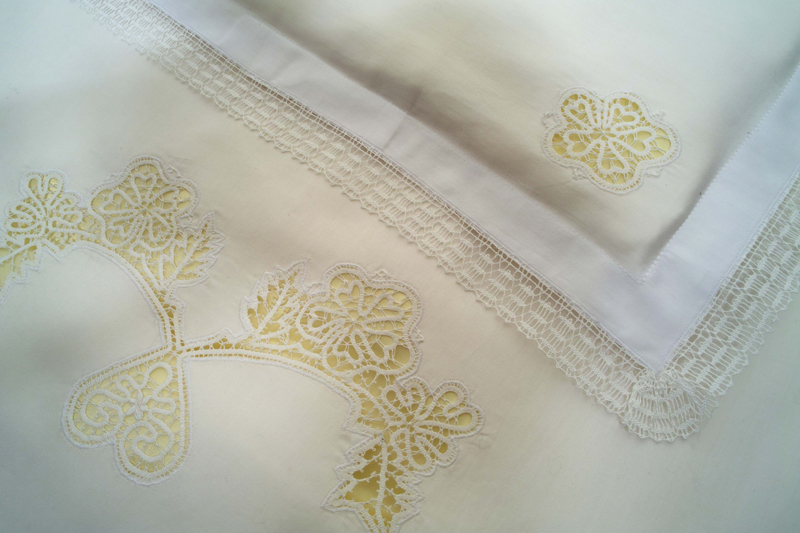 Galerija Idrijske čipke (Idrian Lace Sales Gallery) & Visit Ljubljana