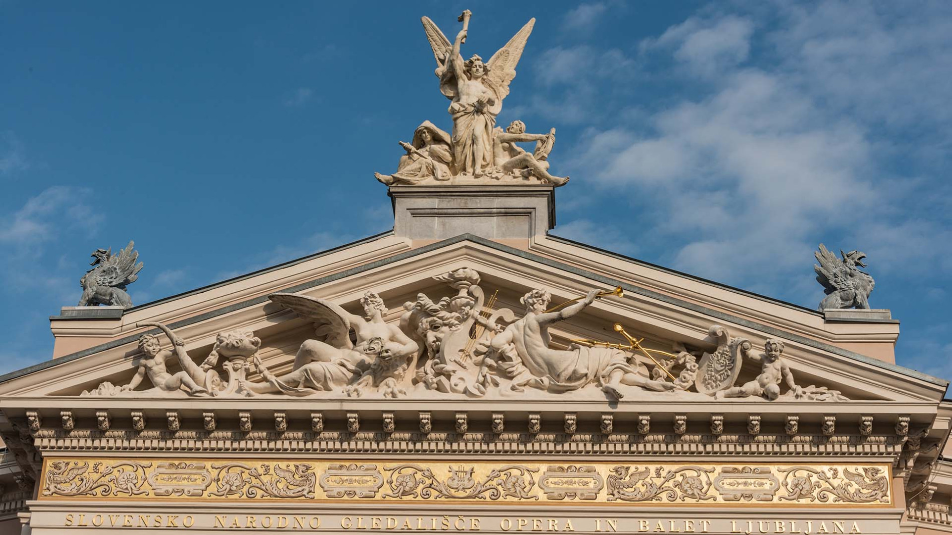 SNG Opera in balet Ljubljana & Visit Ljubljana