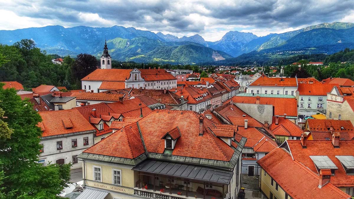 Velika planina in srednjeveško mesto Kamnik & Visit Ljubljana